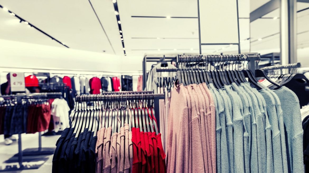 L’impact environnemental et social de la fast-fashion - Blog Hydrao